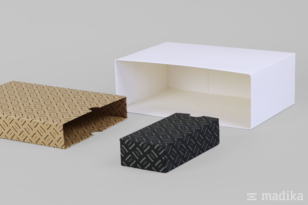 Schuber nach Maß bedrucken lassen und bestellen